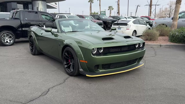 Dodge Challenger Hellcat Army Green